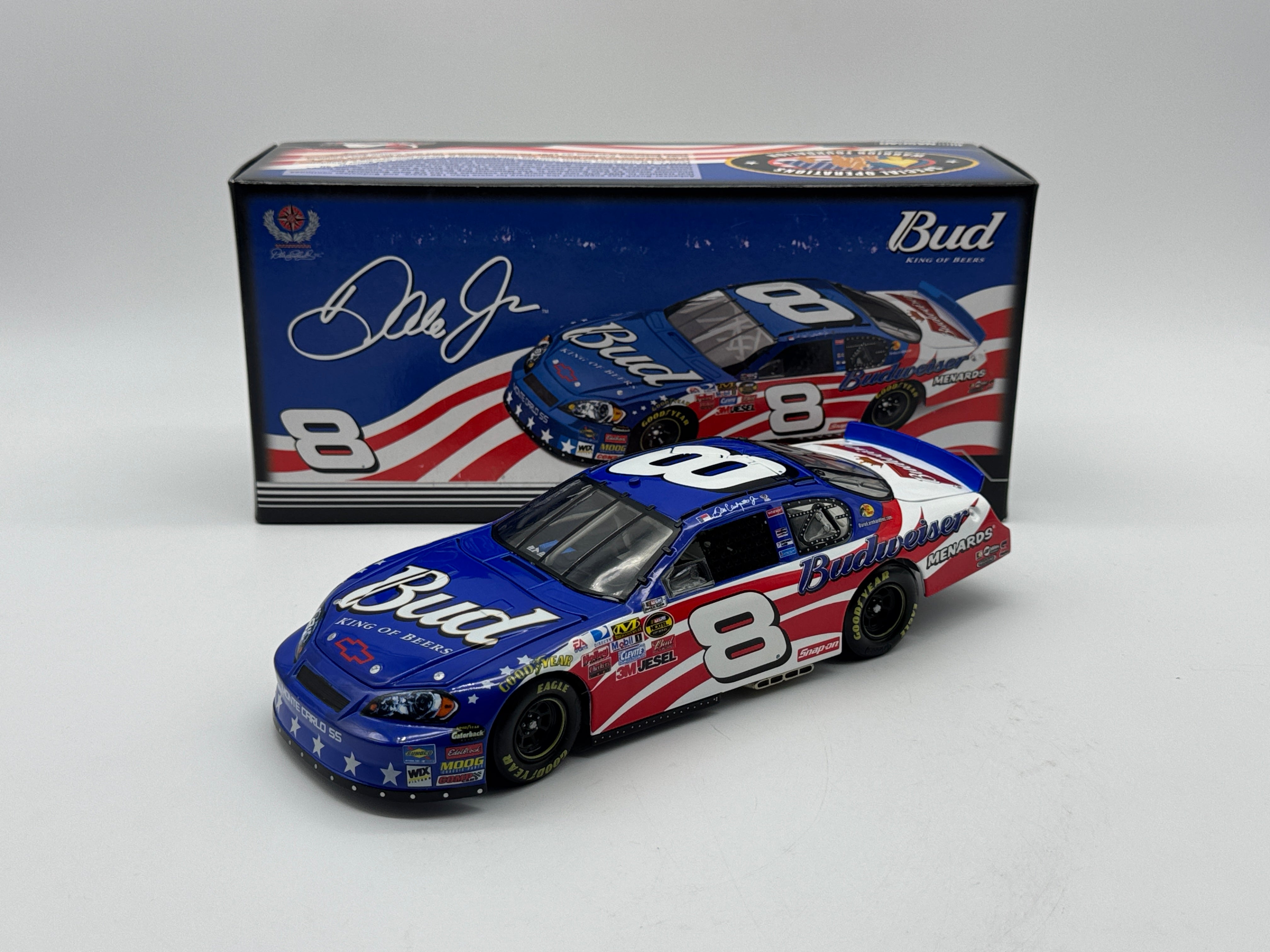 Item N505 - Dale Earnhardt Jr. #8 Budweiser Stars & Stripes 2007 Monte – CircleBDiecastAuctions