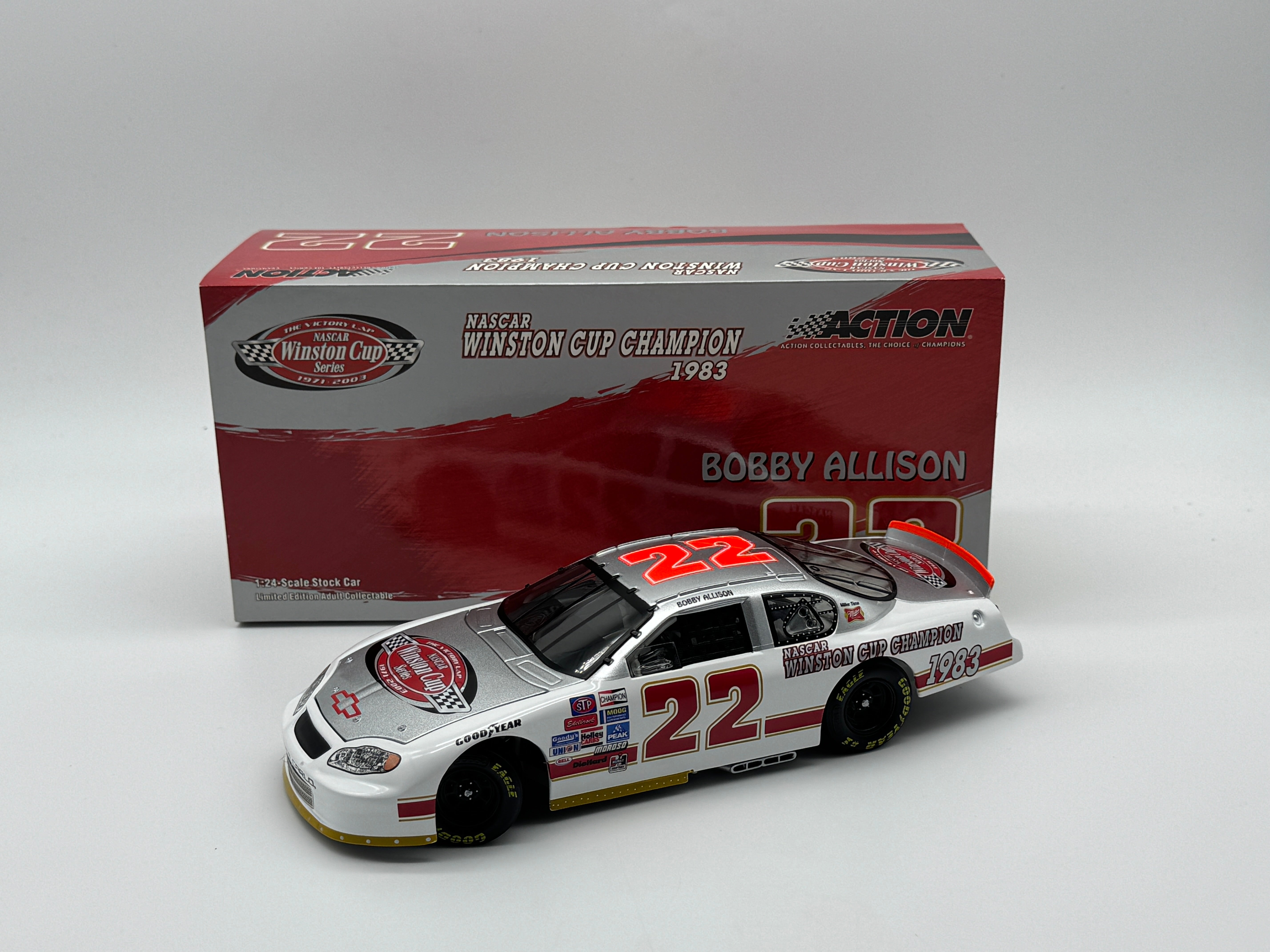 Item G102 - Bobby Allison #22 The Victory Lap / 1983 Champion 2003 Mon ...
